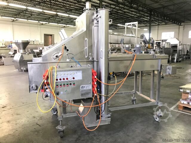 Suvo paniranje mašina Tip 900
GEA-CFS Universal breading line , Type PU 900