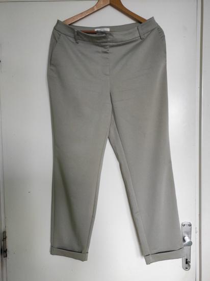Elegantne pantalone YoYA