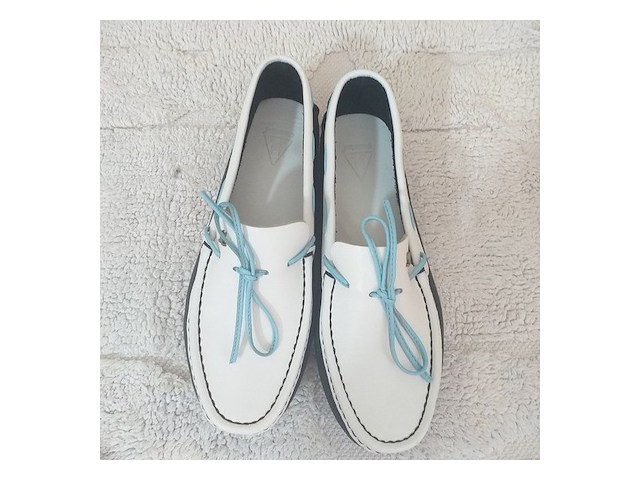 YACHTING FASHION mokasine 39/25,5-NOVO