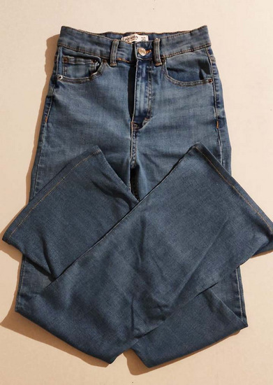 PULL&BEAR nove farke zvonarice