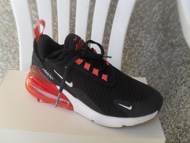 NIKE AIRMAX 270 VIETNAM VEL. 36