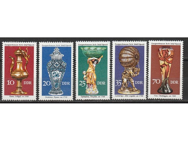 DDR - 1976 - Historical Art Craft - MNH