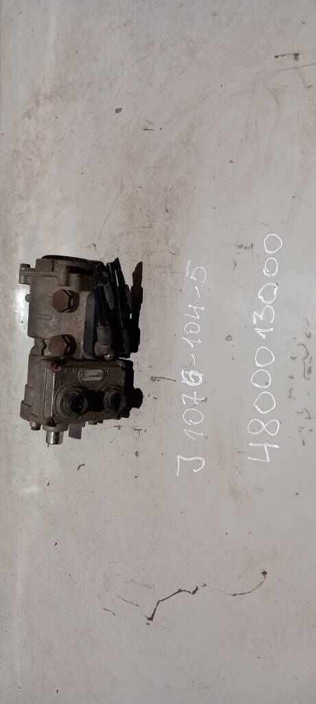4800013000 EBS modulator za IVECO brake main valve 4800013000 tegljača