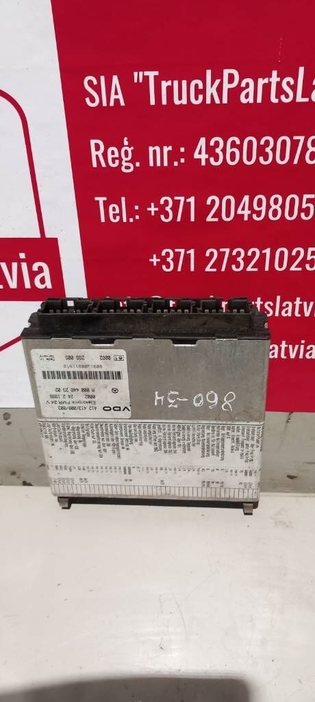 Upravljačka jedinica za Mercedes-Benz Actros VDO CONTROL UNIT 0004462302 tegljača