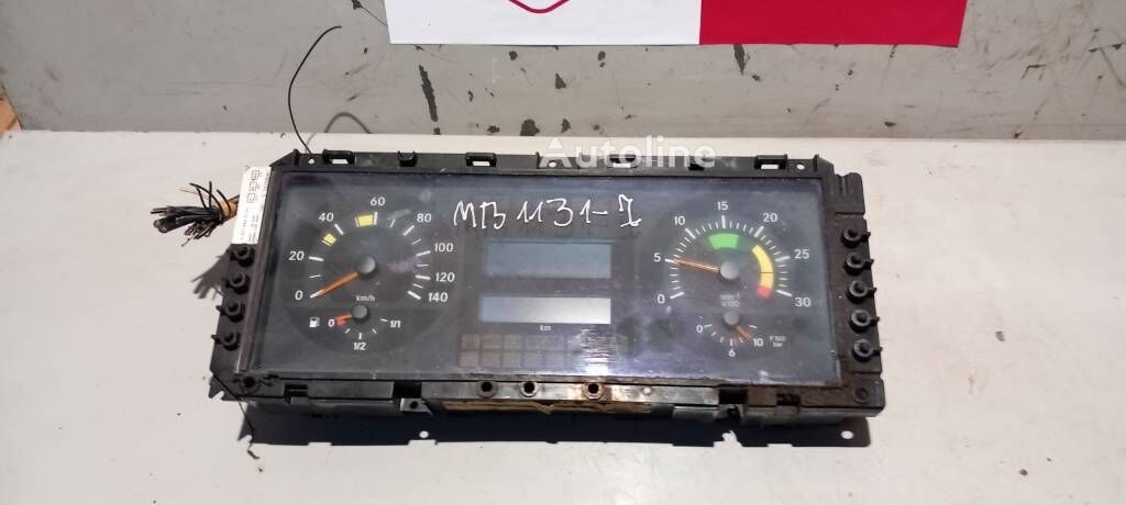 Kabina za Mercedes-Benz Atego DASHBOARD 0004467521 tegljača