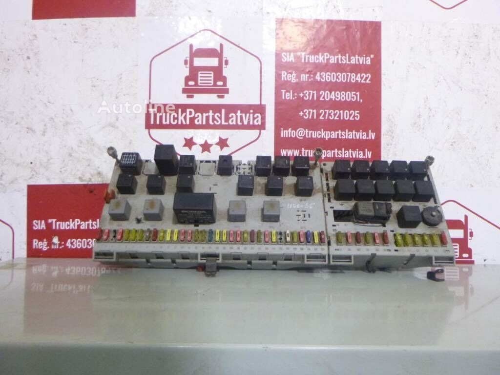 Kabina za Scania R440 Fuse box 1320850 tegljača