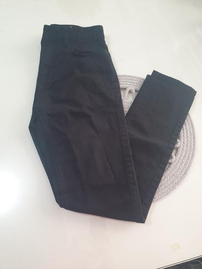 Next pantalone velicina 28