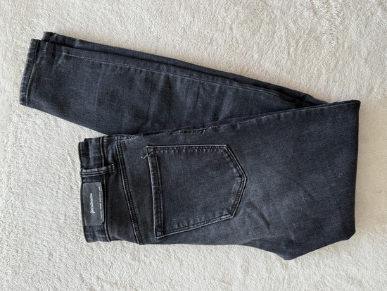 Stradivarius “skinny jeans” farmerke