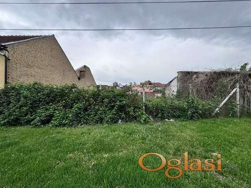 Plac od 470m2 kod Železničke stanice!