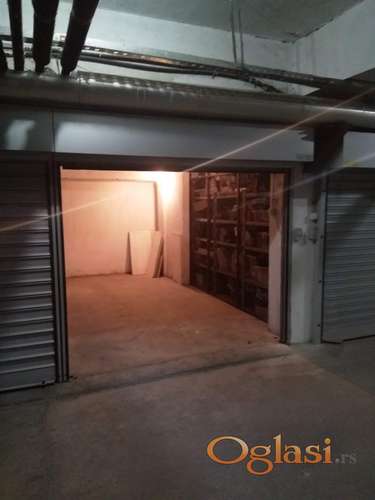 GARAŽA CENTAR 13m2 PAP PAVLA 80E