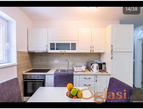 **NOV APARTMAN NA KOPAONIKU**