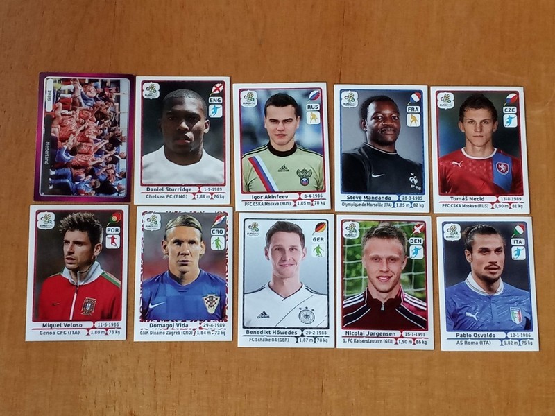 Euro 2012 - Lot Od 10 Panini Sličica -