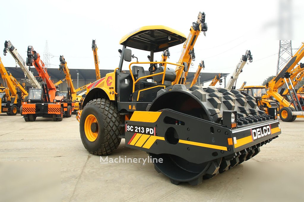 Novi Delco SC213PD kompaktor
