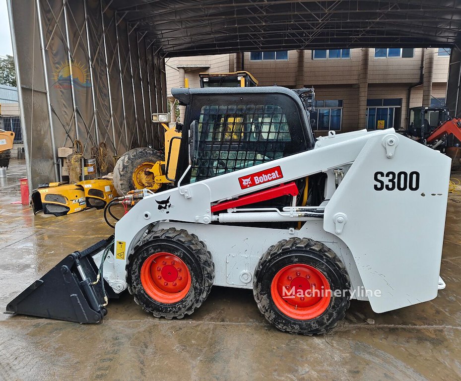 Bobcat S300 mini utovarivač