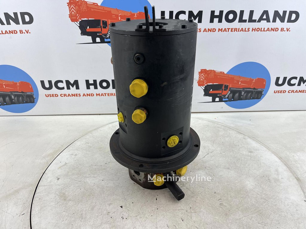 Grove GMK 3055 rotary lead through hidraulični motor za autodizalice