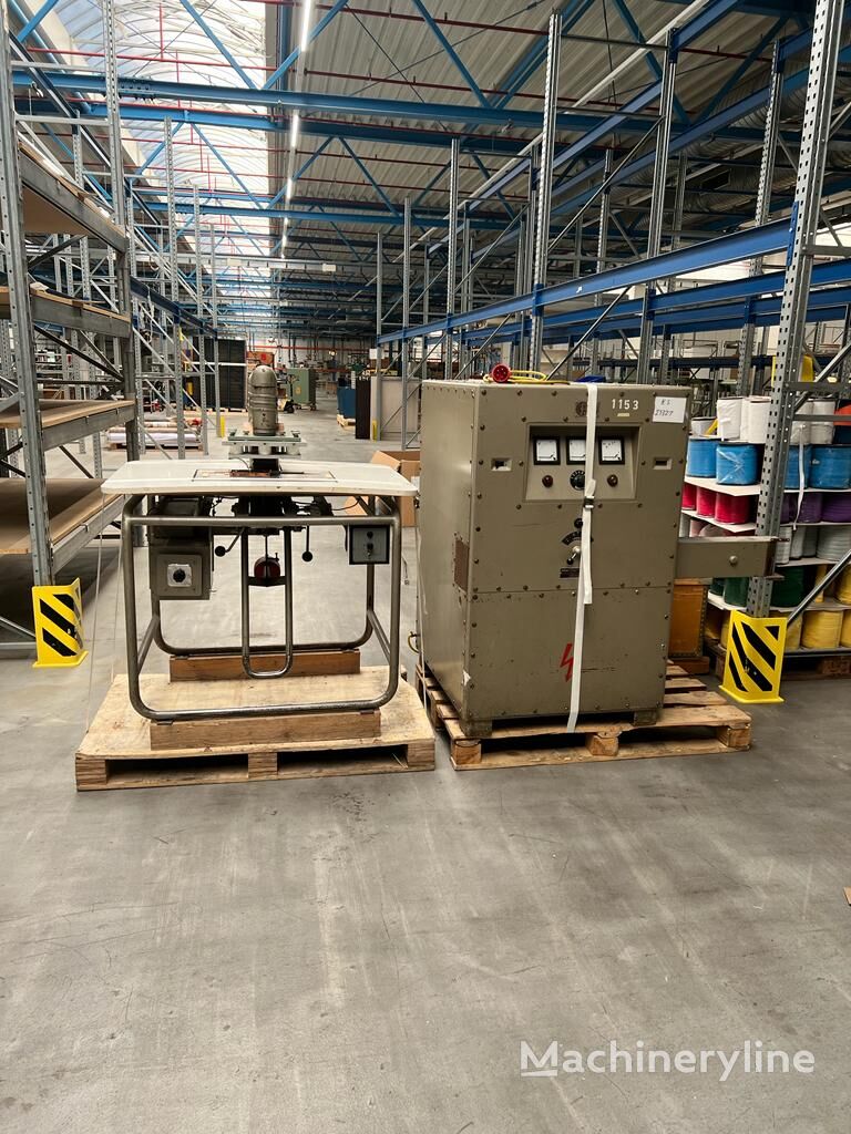 Kiefel mašina za termoformiranje