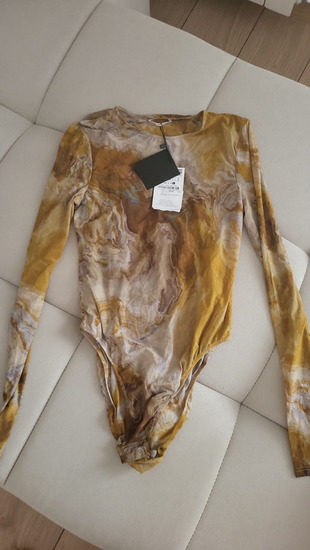 Bodi zara