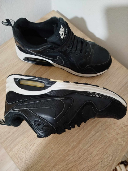 Air Nike 36.5