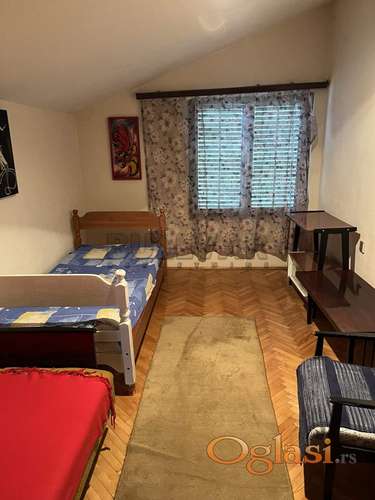 Porodična kuća 144m2, u centru Trupala