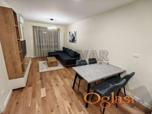 Kragujevac, neuseljavan stan u novom stambeno poslovnom kompleksu Matis New Point