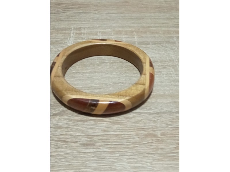 NOVA DRVENA kupite 5-platite 4
