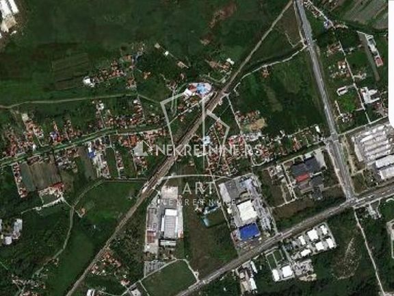 Plac na Pančevačkom putu, komercijalne gradnje ID#6097