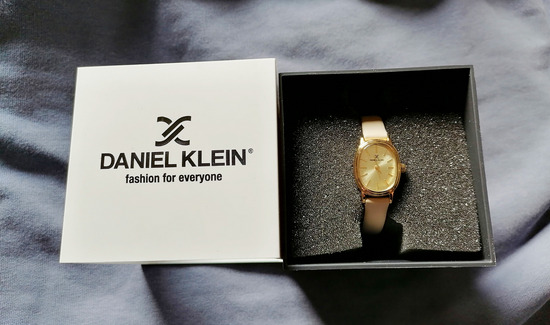 Daniel Klein prelep ženski sat NOVO GARANCIJA