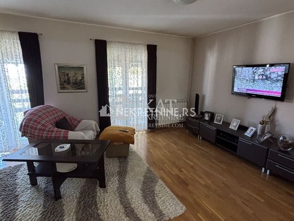 Višnjička banja, kuća od 224m2 ID#4236