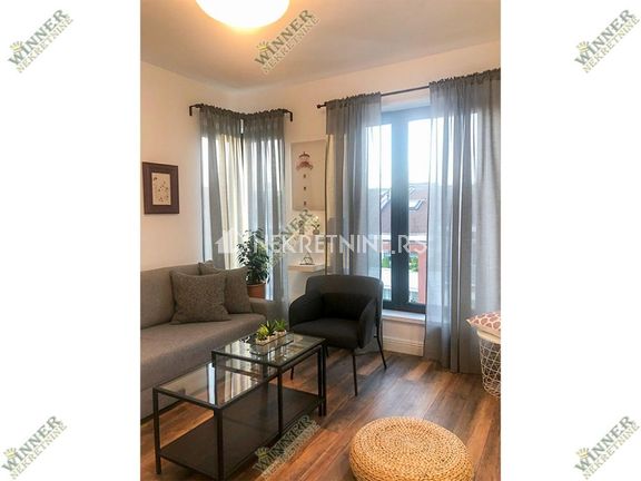 Izdavanje lux stan Zemun Slavonska 2.5 65m2 ID#1375