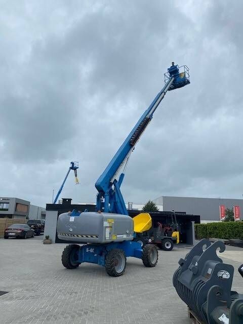 Genie S 60 teleskopska dizalica