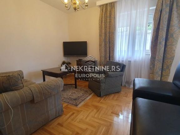 Kompletno renoviran stan sa garažom 120m2 ID#6969