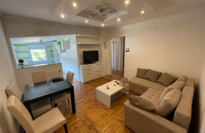 Prodajem Stan-Apartman, Grbavica