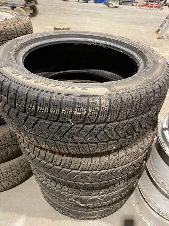 Scorpion *235/55 R19 auto guma