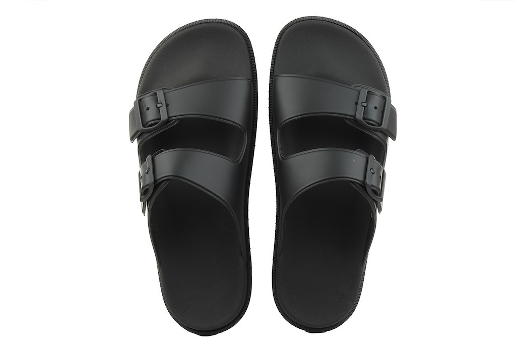 Karl Lagerfeld 
Otvorene papuče
- Kondo Tred 2-strap Sandal