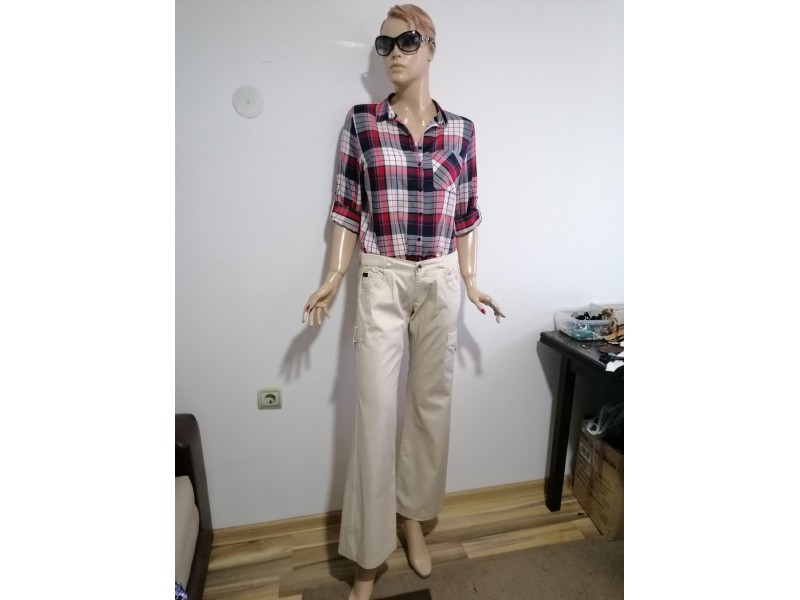 LEGEND bež sportske pantalone vel.32-L