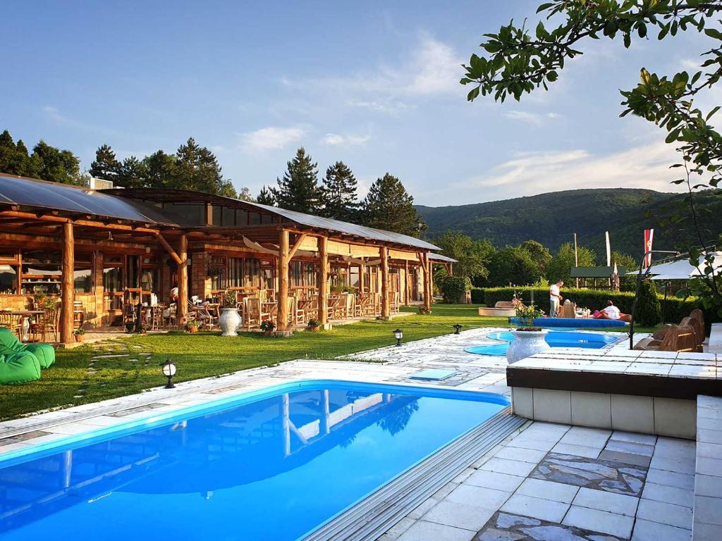 Zdravkovac Country Club