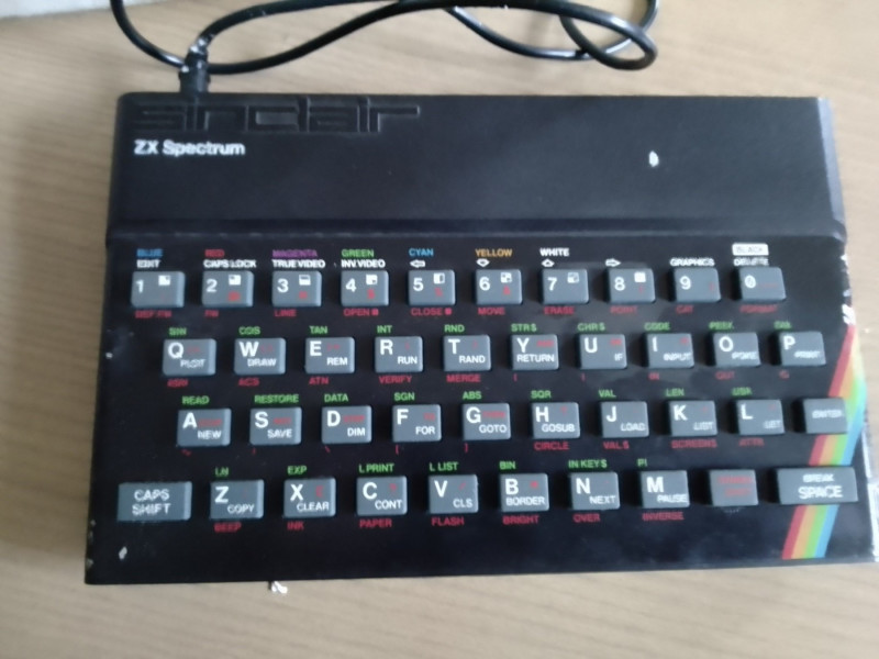 SINCLAIR ZX SPECTRUM 48K PERSONAL COMPUTER