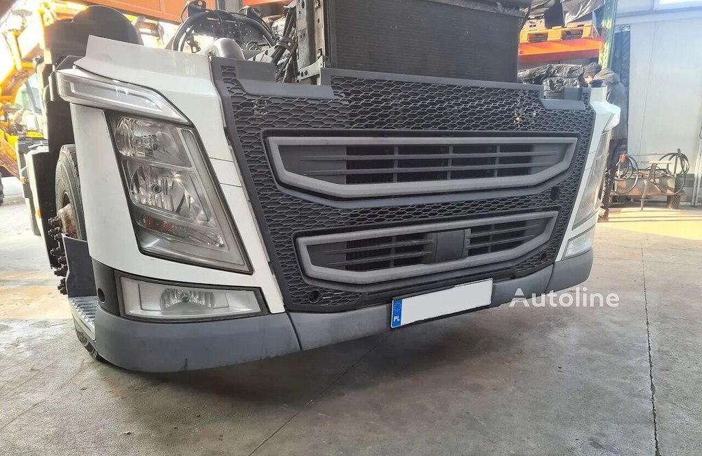 Volvo KOMPLETNY PRZÓD LAMPA ATRAPA GRILL BELKA FH 4 EURO 6 branik za Volvo fh 4 euro 6 tegljača