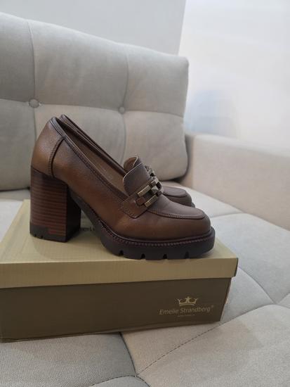 Nove mokasine sa potpeticom    39