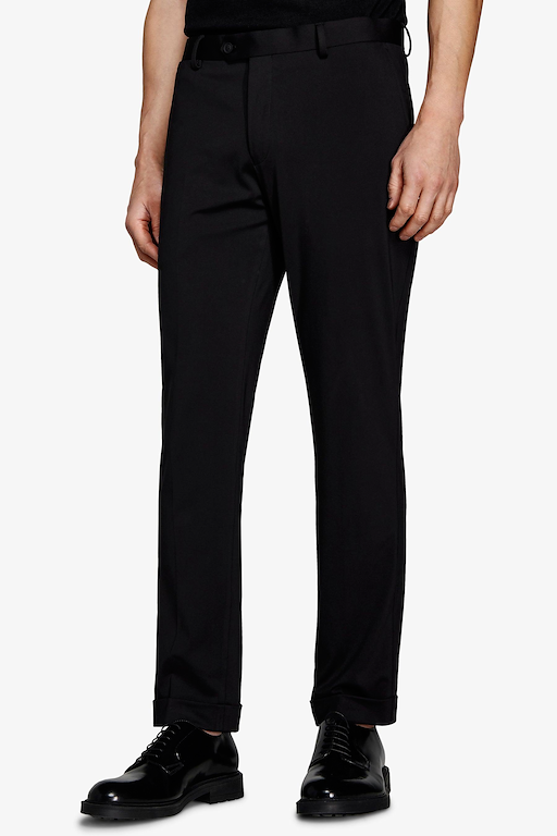 Crne pantalone Relax Tech