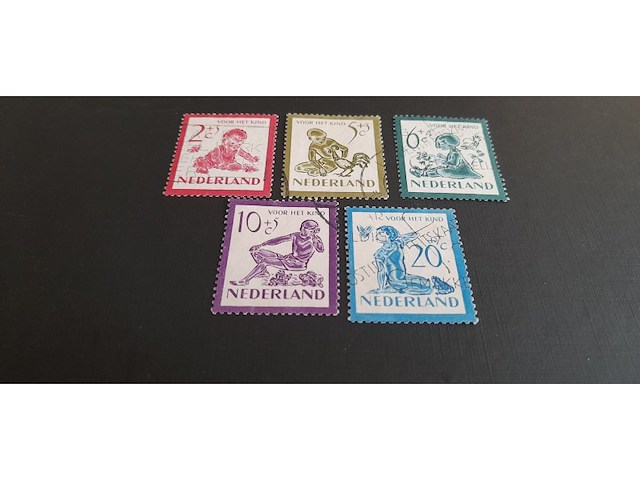 Holandija briga o deci serija iz 1950. god,