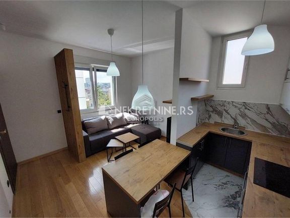 Lux novogradnja sa garažom ID#7420