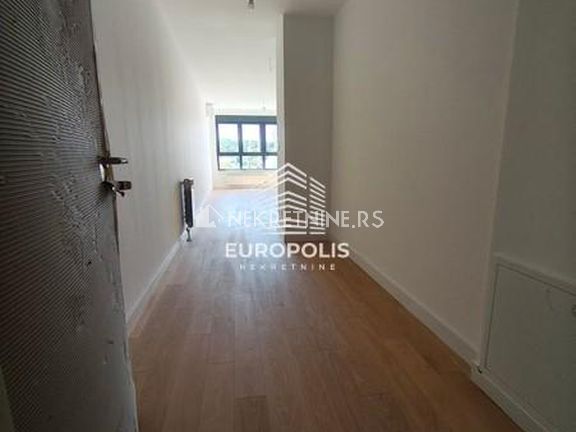 Savršen spoj luksuza i lokacije–stan 53m²+garaža ID#7528
