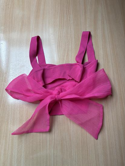 Zara barbi srcoliki crop top na vezanje u masnu