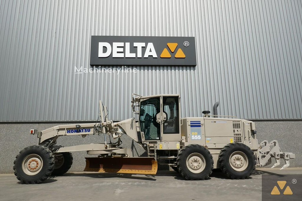 Komatsu GD555-5 Ex-army grejder