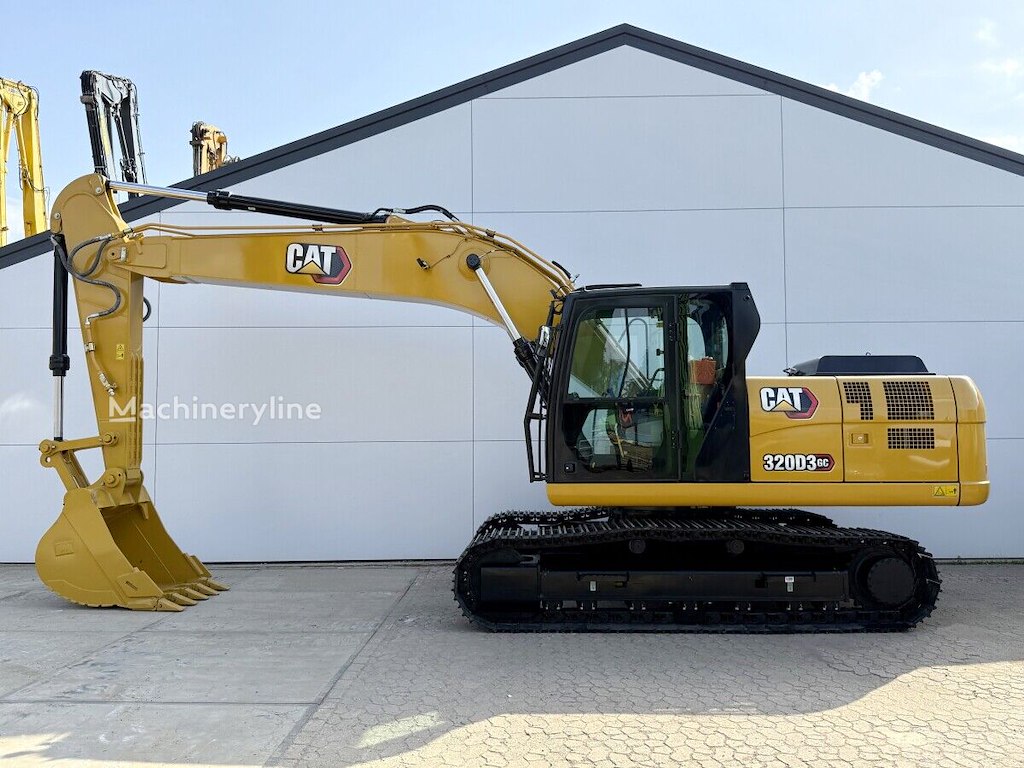 Novi Caterpillar 320D3 GC *2025 Model* bager guseničar