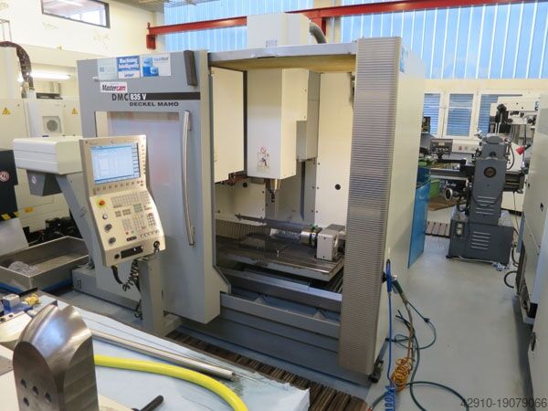 Vertikalni centar za mahinacije
DMG DMC 835V