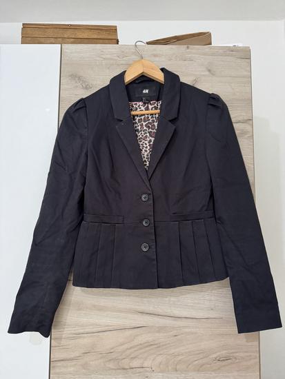 H&M kratki crni sako