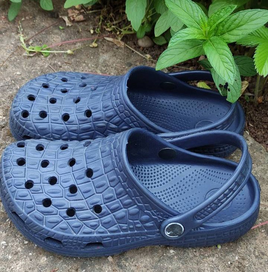 Crocs klompe-sandale br.34