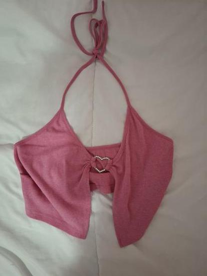 NOV Roze srcasti otvoreni crop top 40
